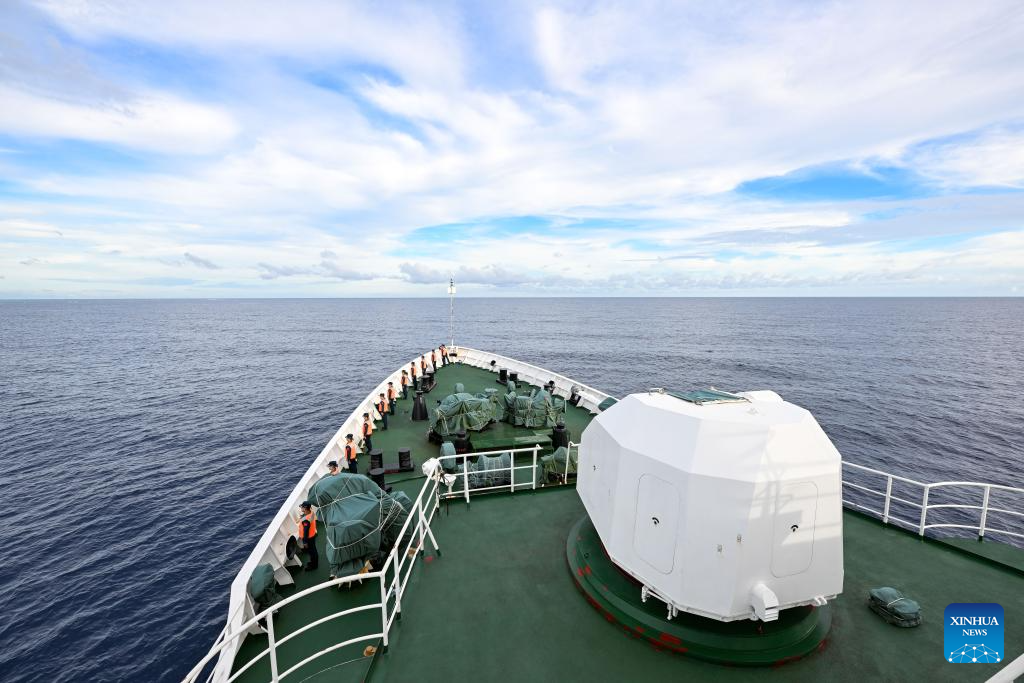 China Coast Guard vessel patrols Huangyan Dao